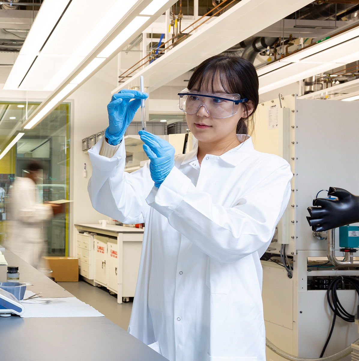 Using Chemistry to Unlock Renewable Energy | College of Computer ...