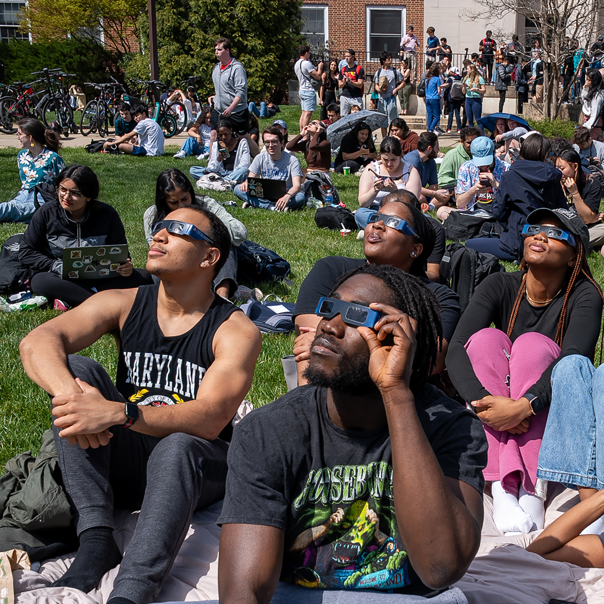 Thousands of UMD Community Members Join Solar Eclipse Viewing Party ...